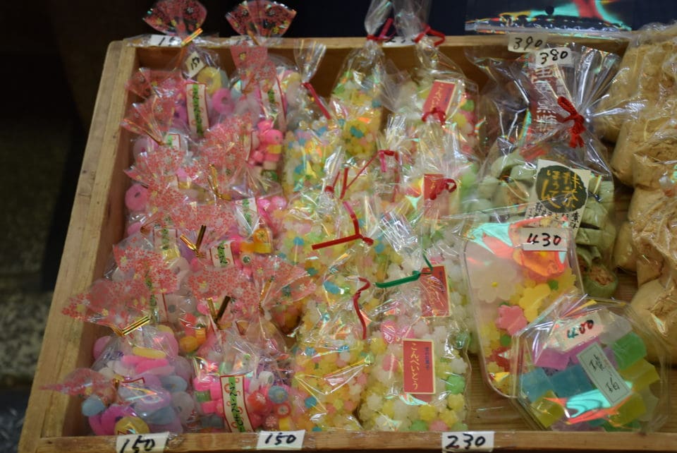 Omiyage The Art Of Japanese Travel Souvenir Gift Culture - Kulture Kween
